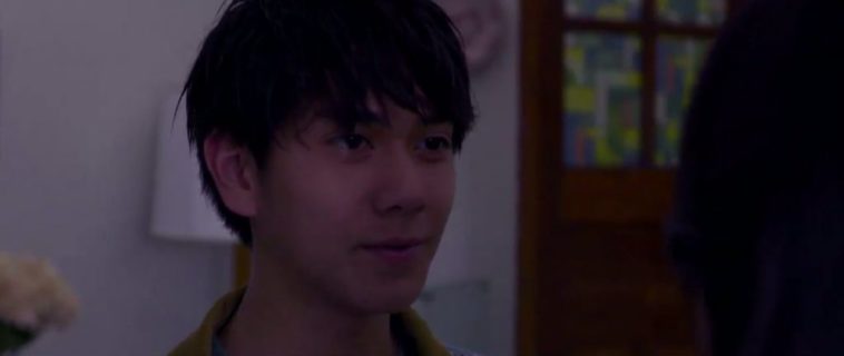 Review Film Dilan 1990, Kenangan Kisah Cinta Masa Sekolah - Dafunda.com