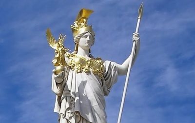 Kisah Athena, Dewi Kebijaksanaan Serta Perang Dalam Mitologi Yunani!