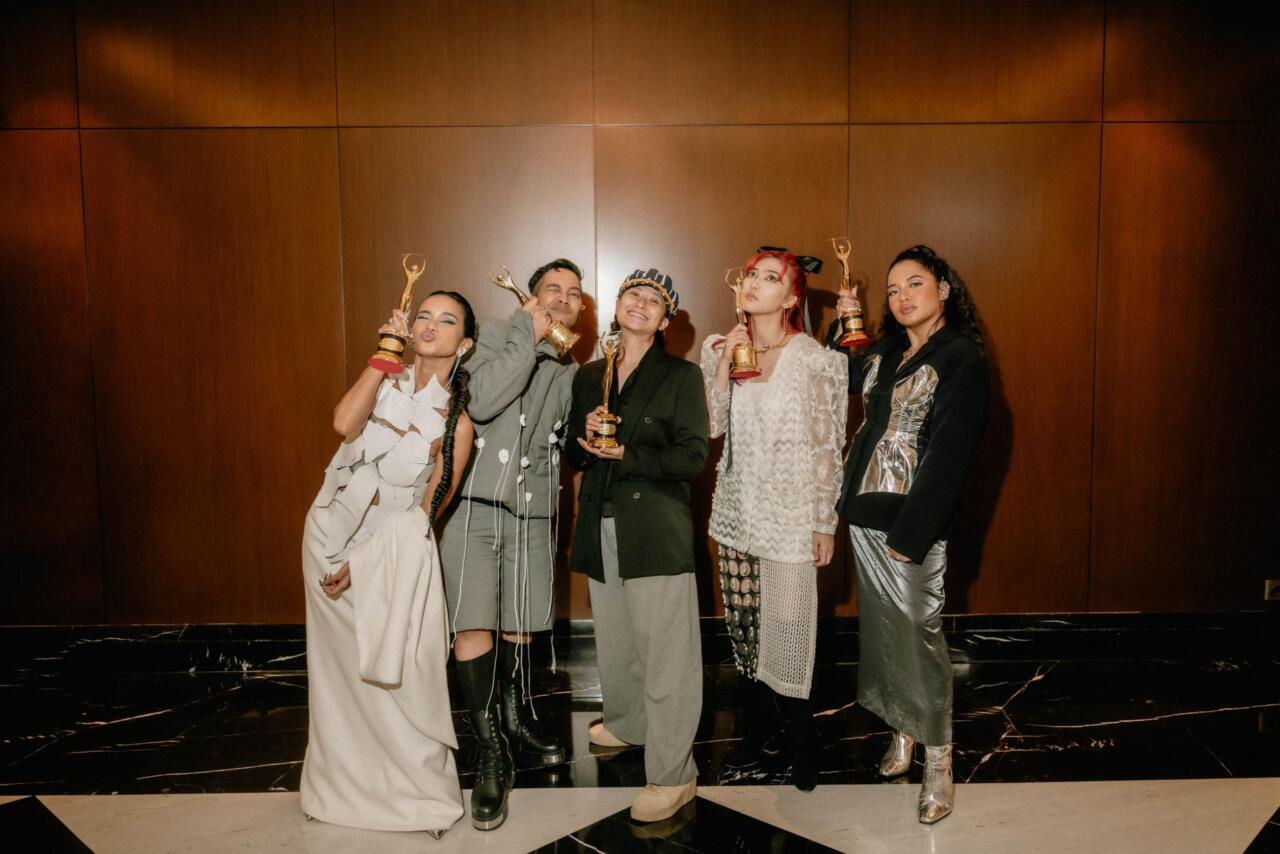 Beragam Kategori Penghargaan AMI Awards 2024 - Dafunda.com